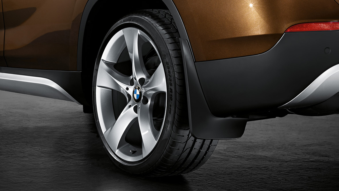 Bmw mud guards store